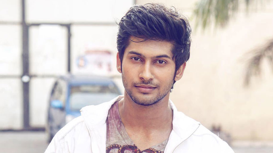 Who is Namish Taneja and his Age,Net worth, House, Affairs, Height ...